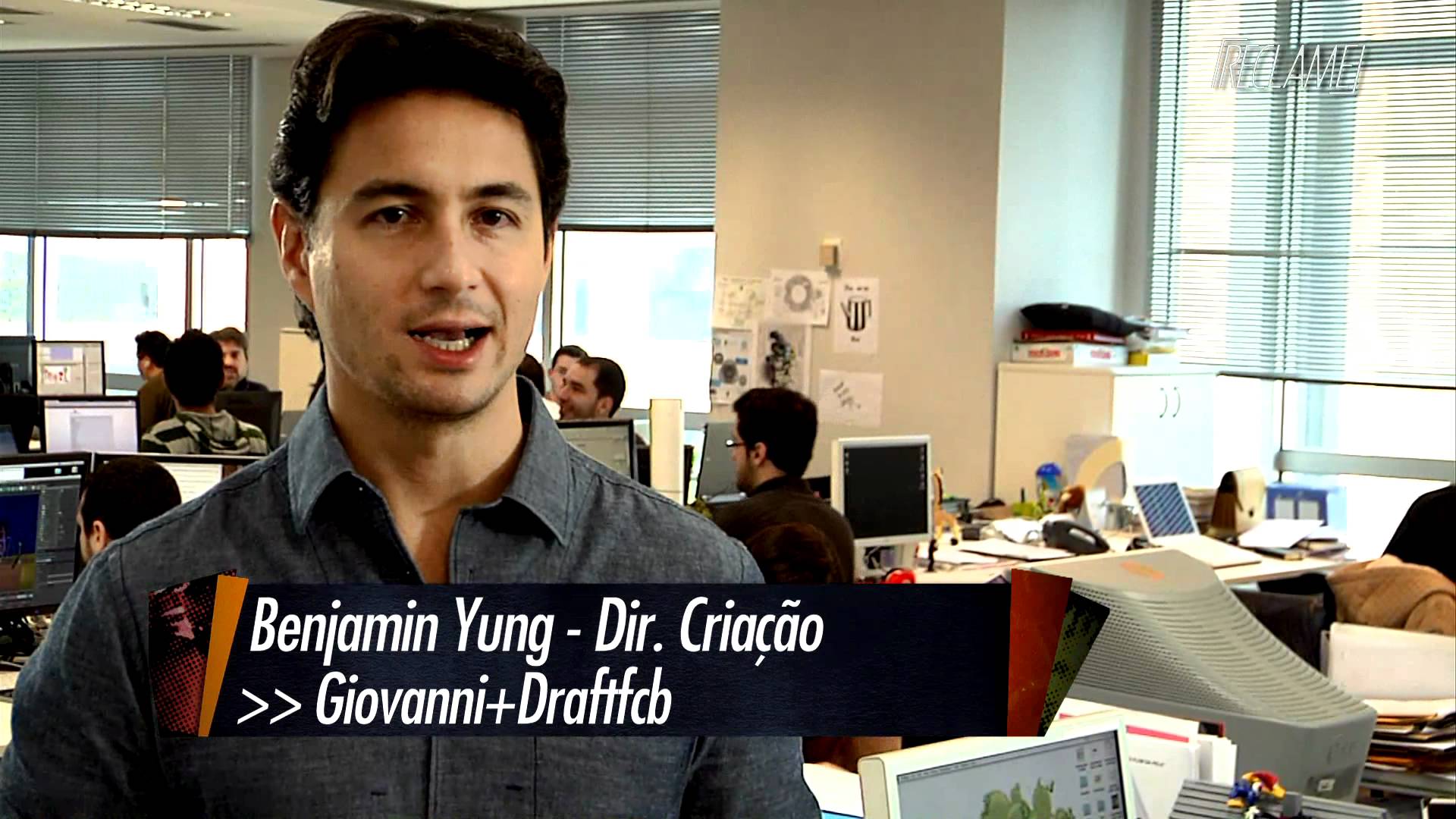 Veja a campanha de lançamento da Sharpie, que tem o rapper Marcelo D2 ...